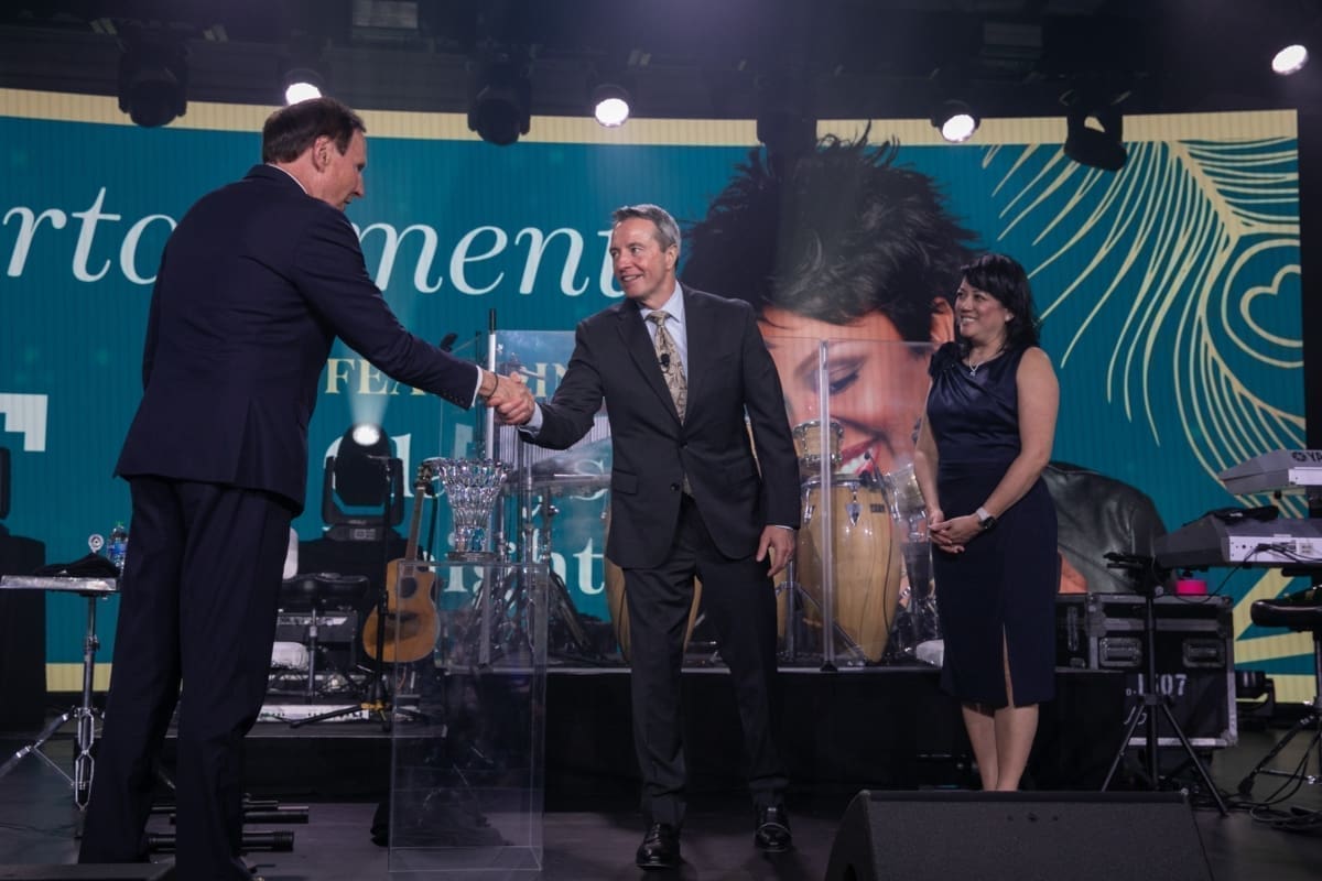 NACDS Bestows Chain Pharmacy’s Highest Honor on John Standley at NACDS ... NACDS Bestows Chain Pharmacy’s Highest Honor on John Standley at NACDS ...